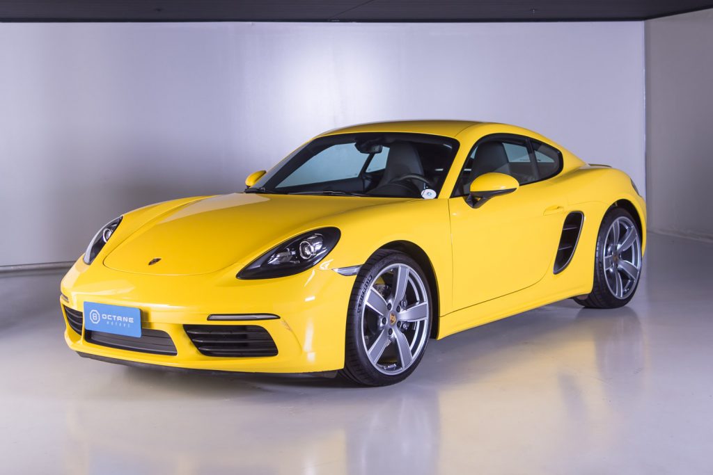 Porsche Cayman: tudo o que você precisa saber sobre esses superesportivos